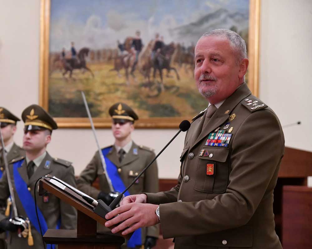 Il Generale Serino ai saluti, arriva il "Super" Generale Carmine Masiello