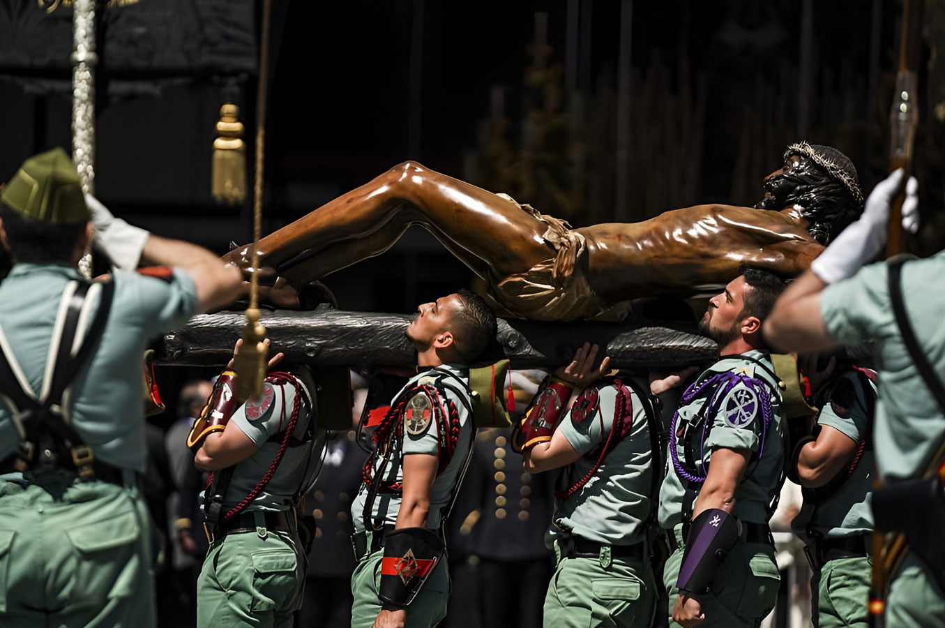 «Legionarios a morir»: the oath of love to the Christ of Buena Muerte
