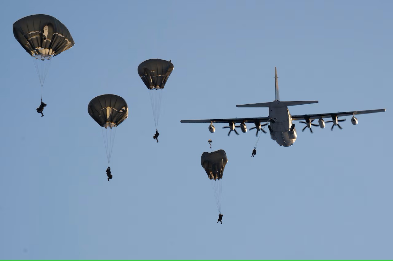 Folgore in prima linea: sinergia con la 46ª Brigata Aerea per la ...